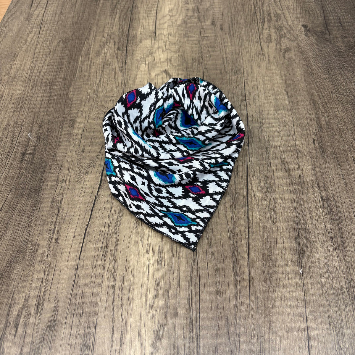 Swan Lake Dog Rag – MT Wild Rags